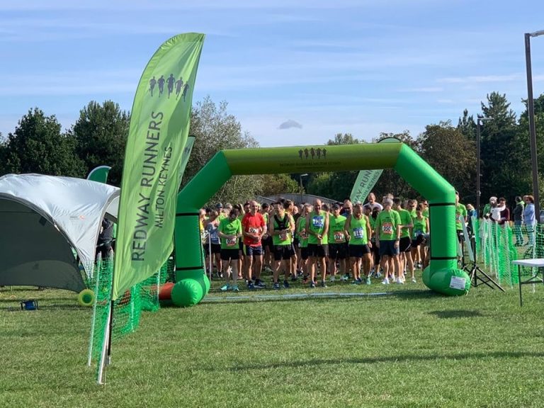 Old Money run 1 start - Redway Runners